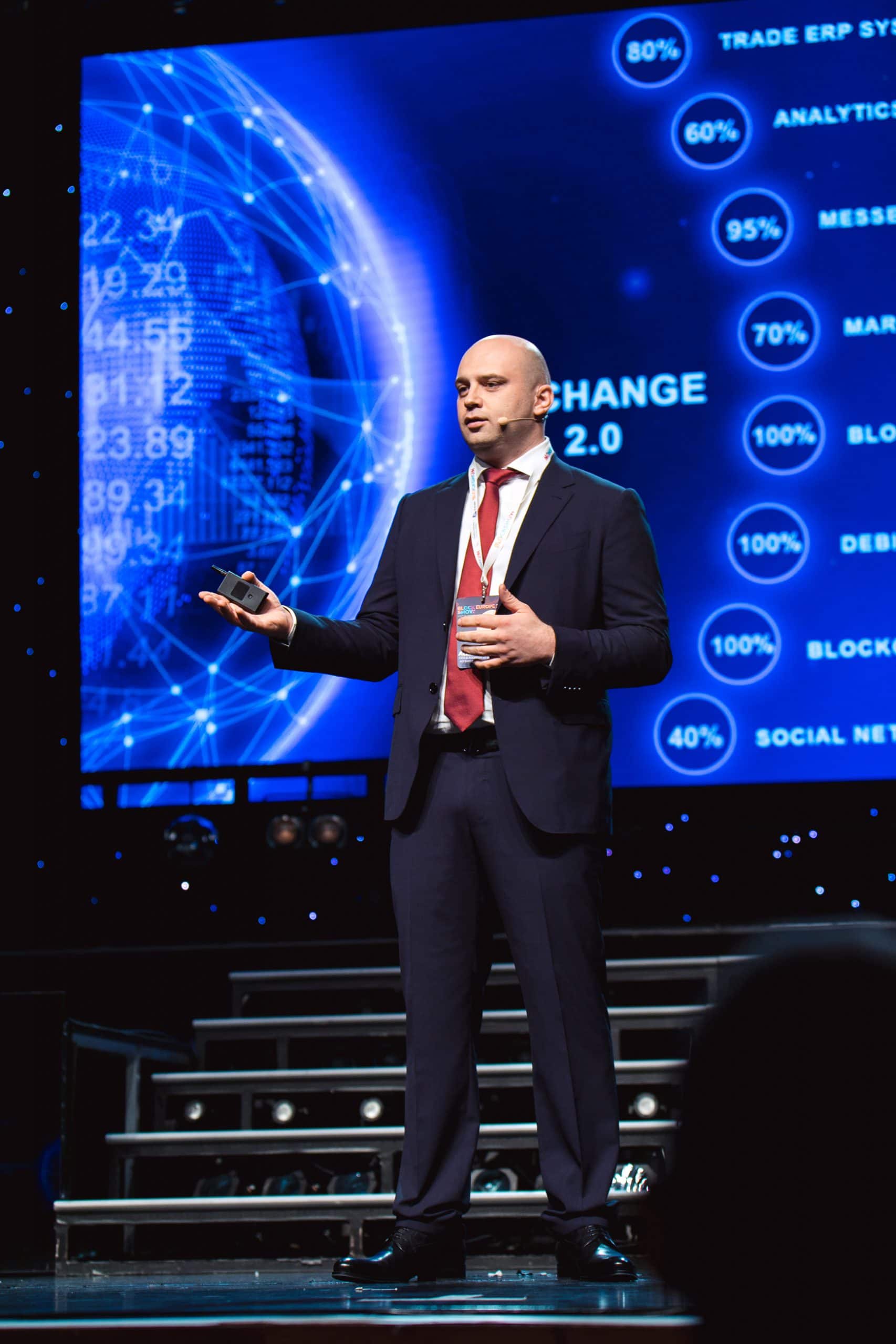 Alexander Reinhardt: Der mit Kryptowährungen tanzt - founders magazin