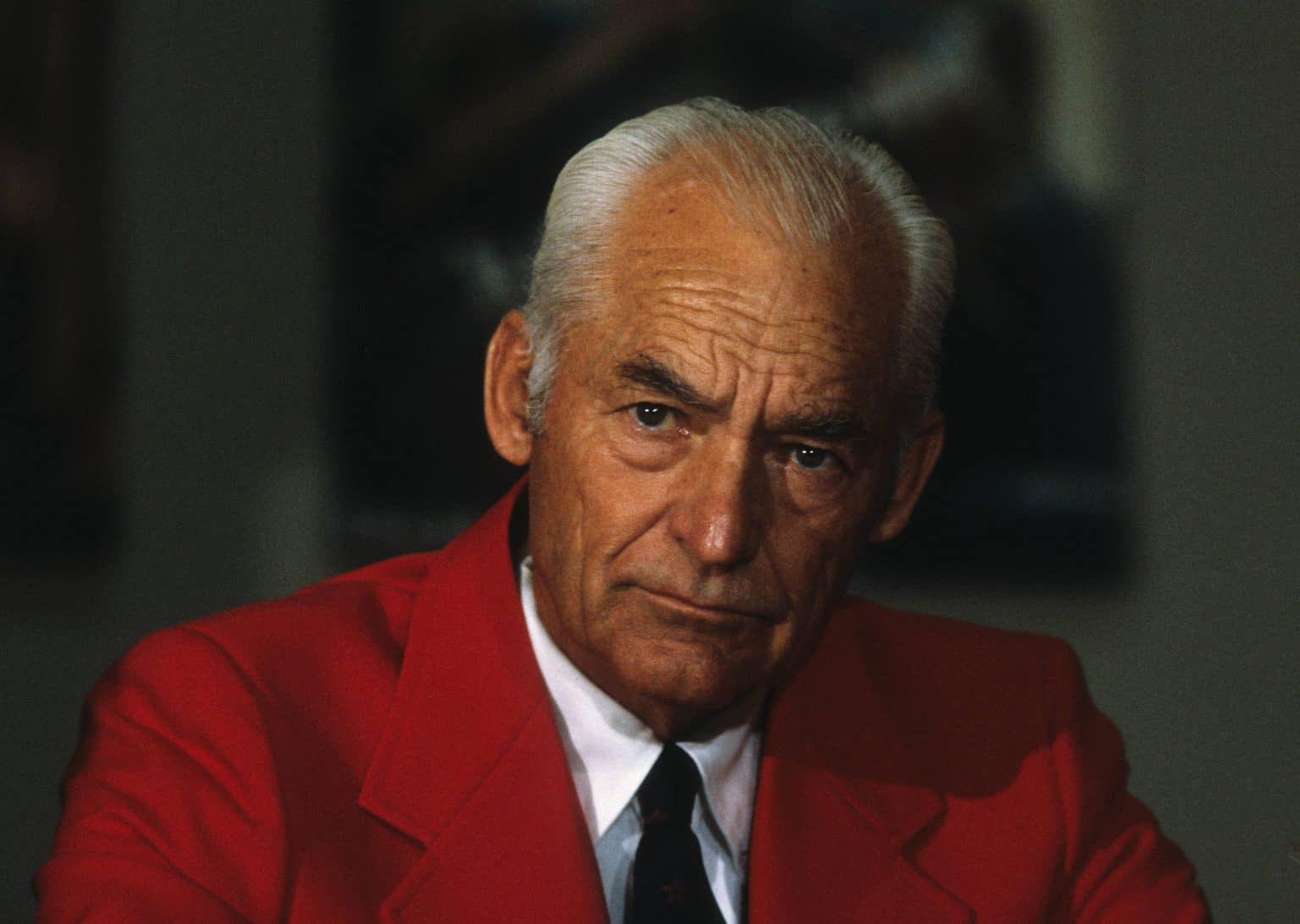Wie Sam Walton den größten Einzelhändler der Welt aufbaute - founders ...