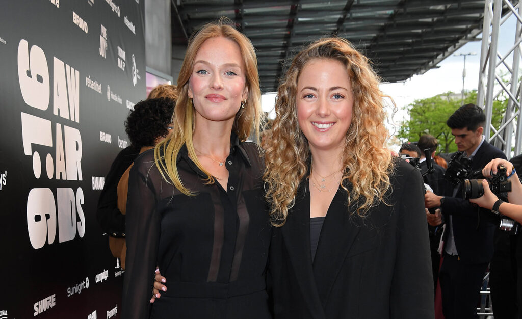 Saint sass: Madonna trägt Berliner Strumpfhosen - founders magazin